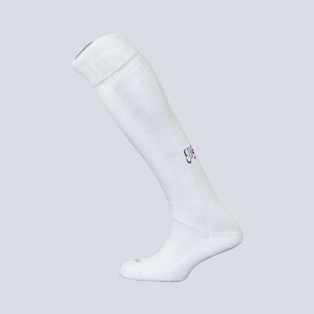 FIE Men's Epee Kit 800N Fencing: Maximum Safety and Comfort - Prieur USA