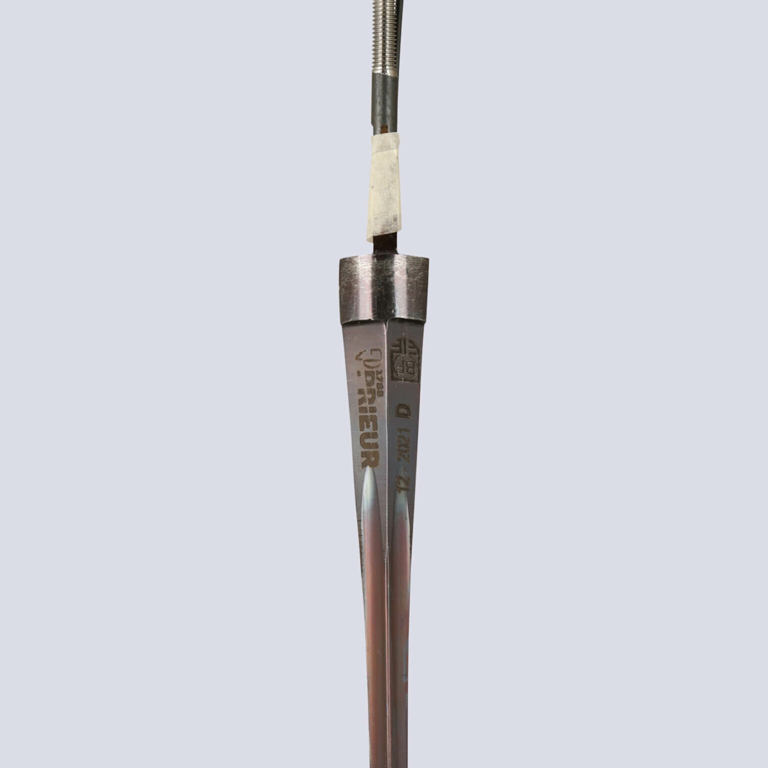 Best Epee Blades: Flex, Balance, and Durability Explained - Prieur USA